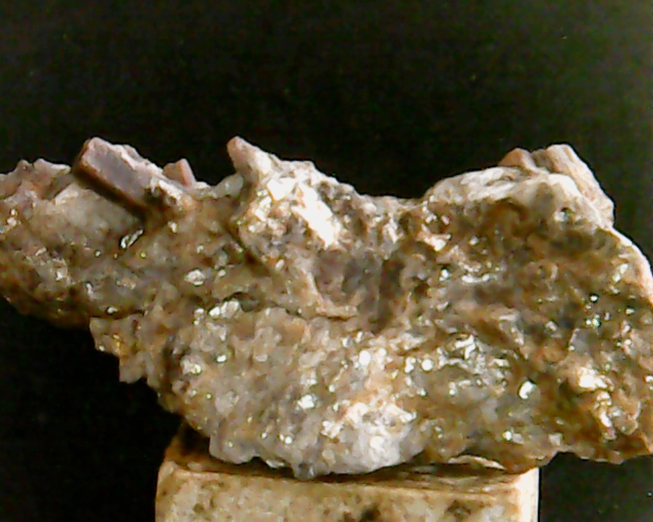 Andalucita :: Minerales